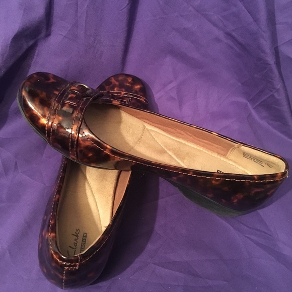 Clarks | Shoes | Clarks Copper Brown Shiny Small Heel Shoe | Poshmark